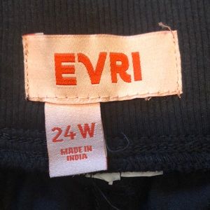 EVRI | Pants & Jumpsuits | Womens Plus Size Evri Black Utility Capri ...